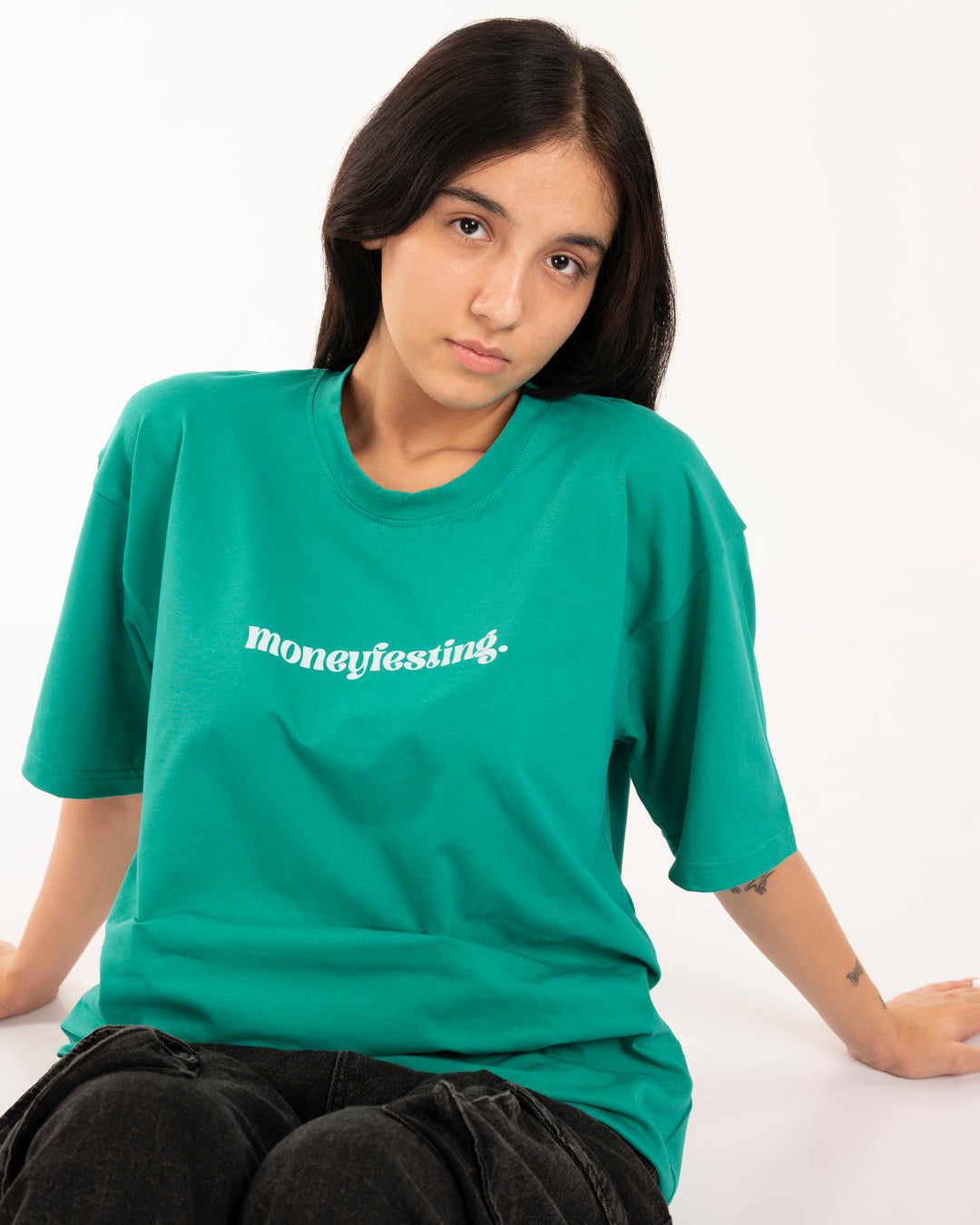 Moneyfesting Tshirt – Cuddle Well